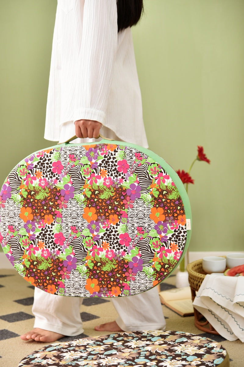 Creative Oval Shaped Cushion – April Town